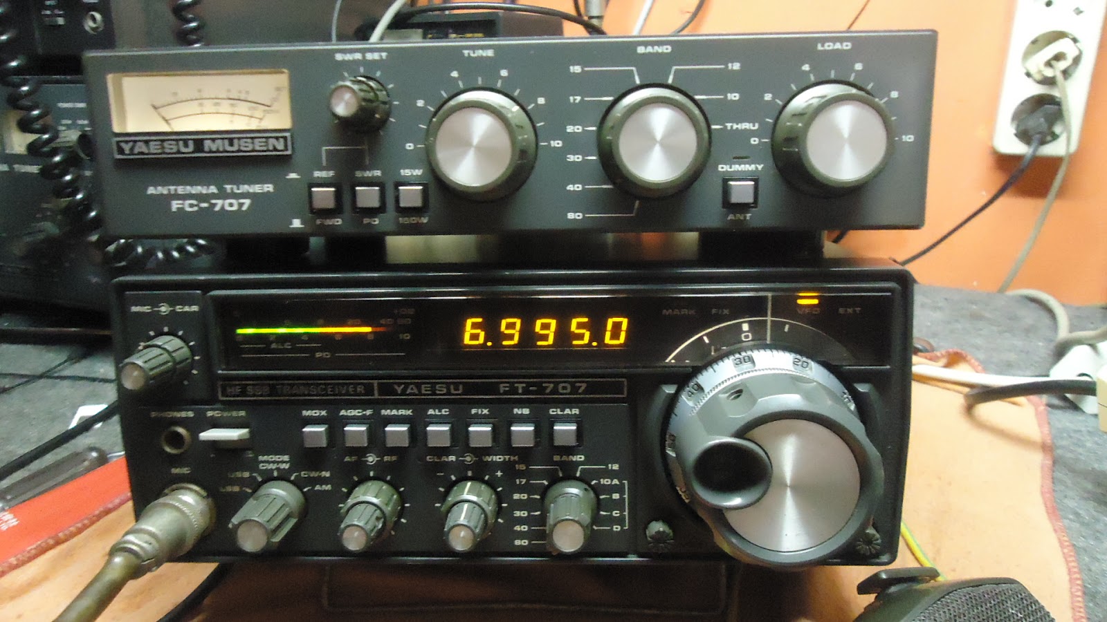 OBIN RADIO: HF Yaesu FT707 & Tuner FC707(SOLD)