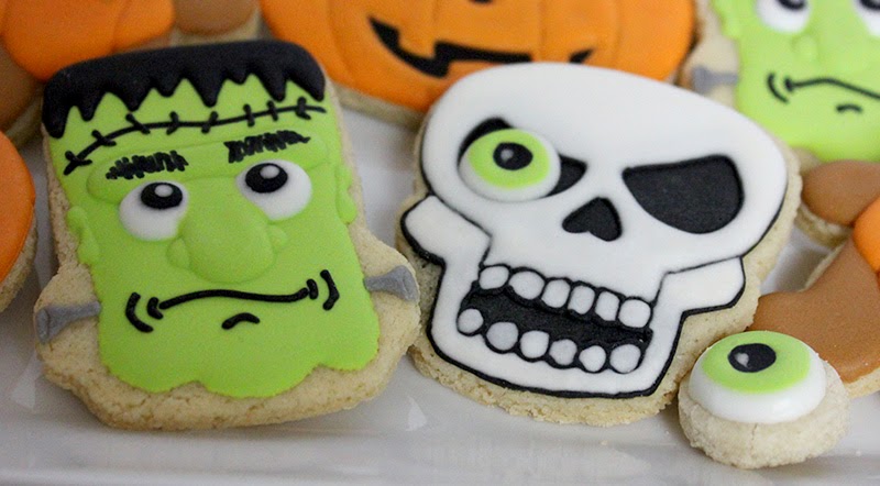 Tutorial: Frankenstein and Skull Sugar Cookies | Gwen's Kitchen Creations