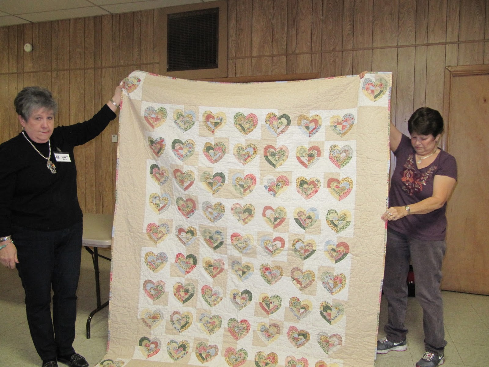 Farmersville Quilt Guild: Cupid Hits The Bullseye
