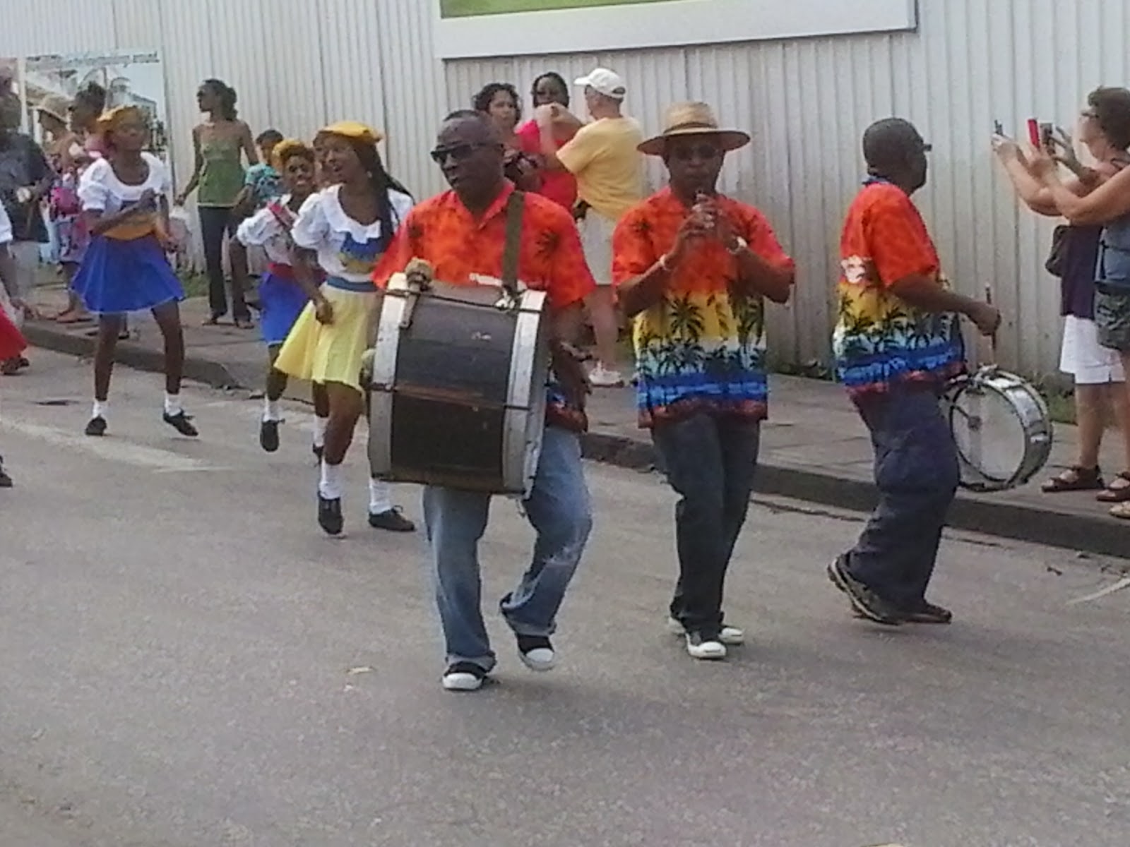 So Very Very Thankful: Holetown Festival 2014 - Part 1 - The Parades