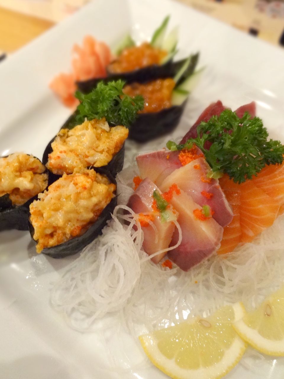 Scrumpdillyicious: Ichiban Sushi: Casual Japanese Cuisine
