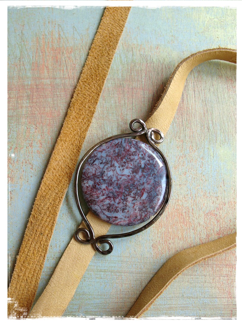 Missficklemedia.com: Hammered Bead Frames