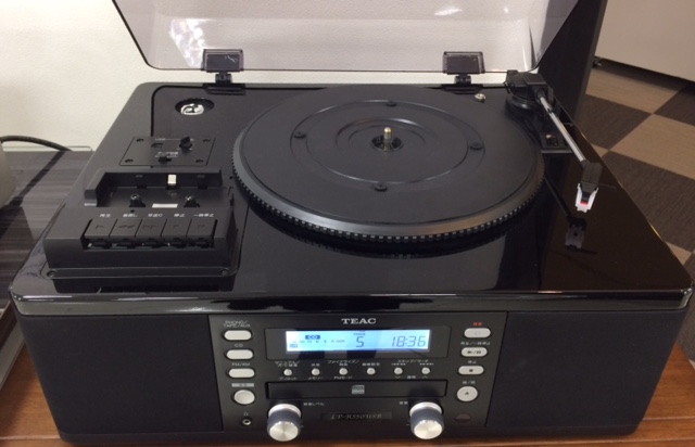 オーディオスクエアトレッサ横浜店ブログ: とても便利な一体型オーディオシステム TEAC LP-R550USBをご紹介♪