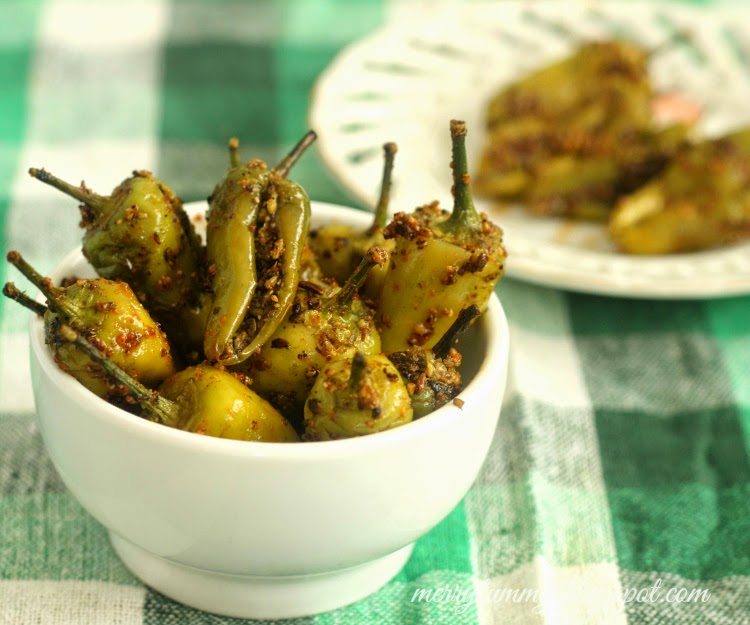 Merry Tummy: Rai Ki Mirch :Stuffed Green Chilli Pickle: Instant Hari ...