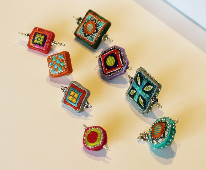 Adorn: GIVEAWAY WINNER and DOLCI IN DEPTH