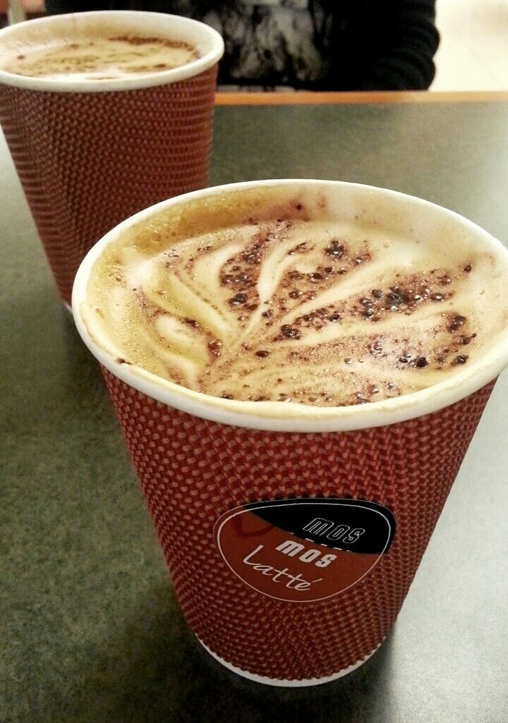 Mos Mos Coffee | Sincerely, KN | Toronto Food & Lifestyle Blog