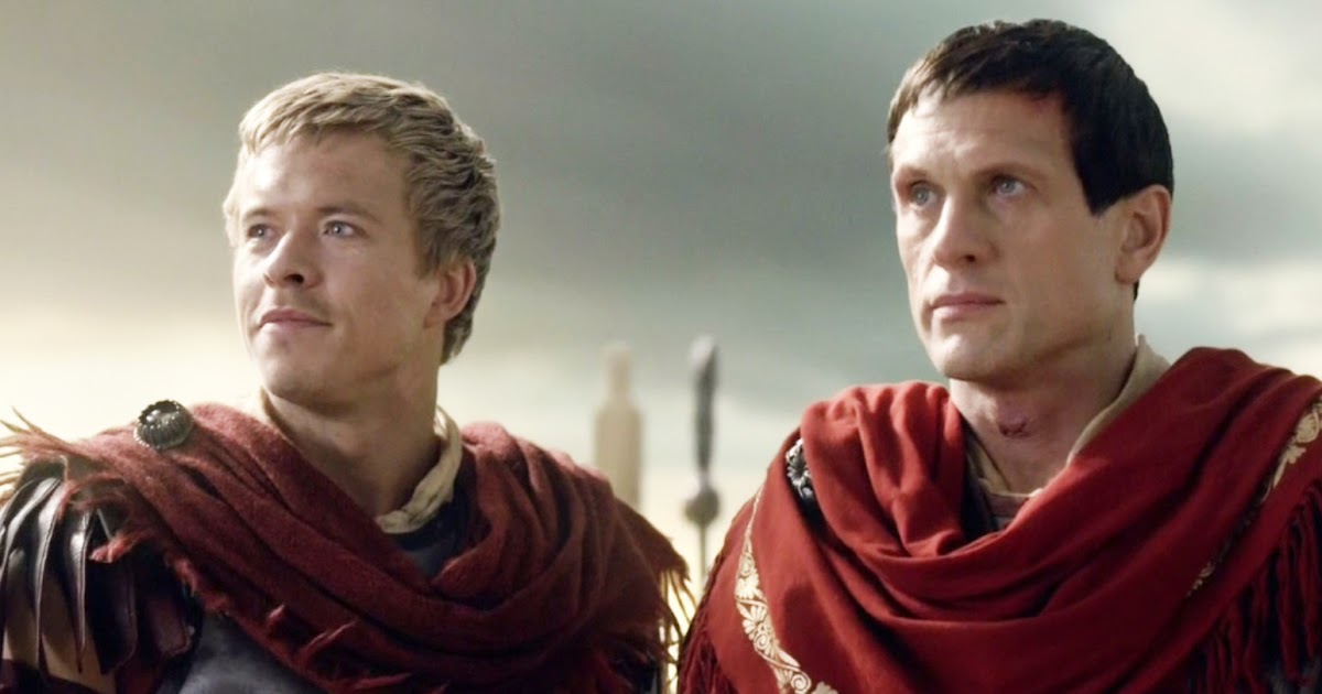 APASIONADOS DEL IMPERIO ROMANO: ADRIANO DICE SOBRE CÉSAR