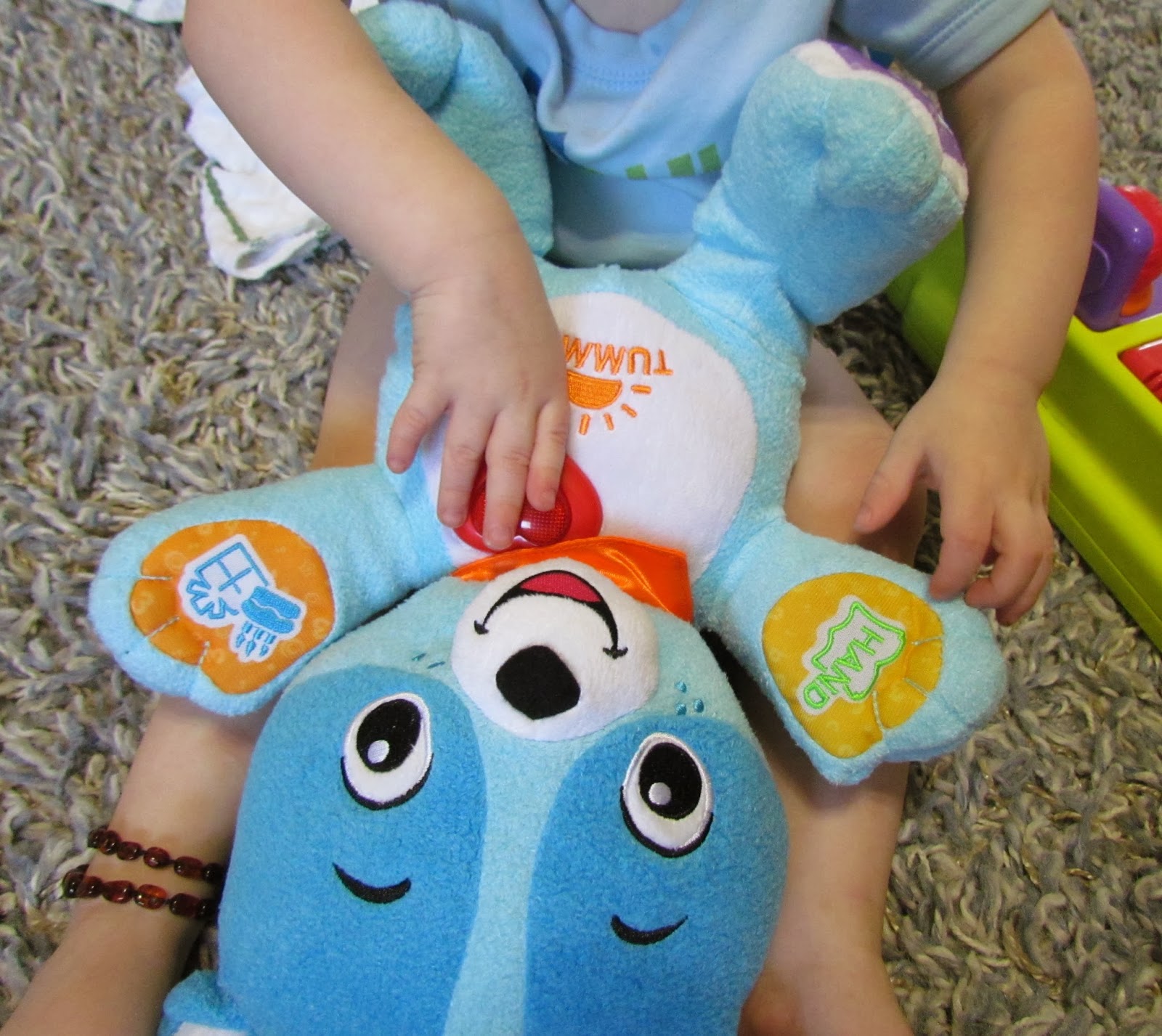 Mommy's Favorite Things: VTech Cody the Smart Cub Review & Giveaway!