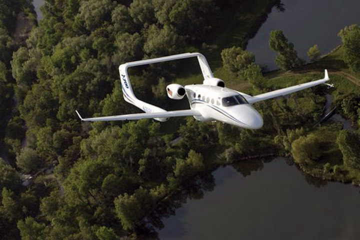 nhungdoicanh: Adam A700 Adamjet