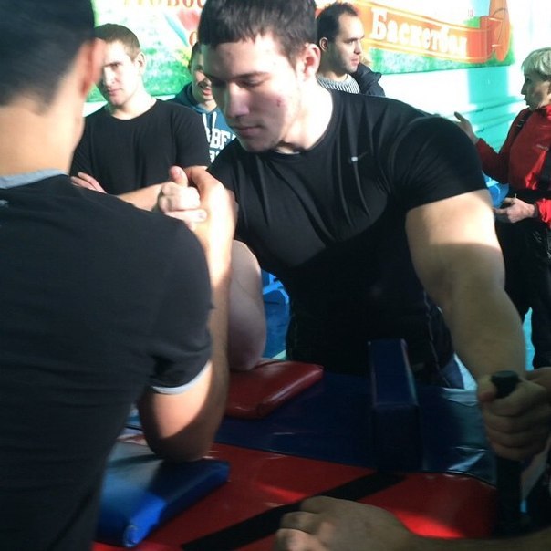 the beauty of male muscle: Max