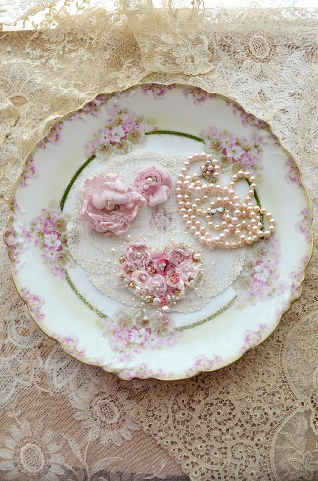 Jennelise: Porcelain, Pearls, and Pink
