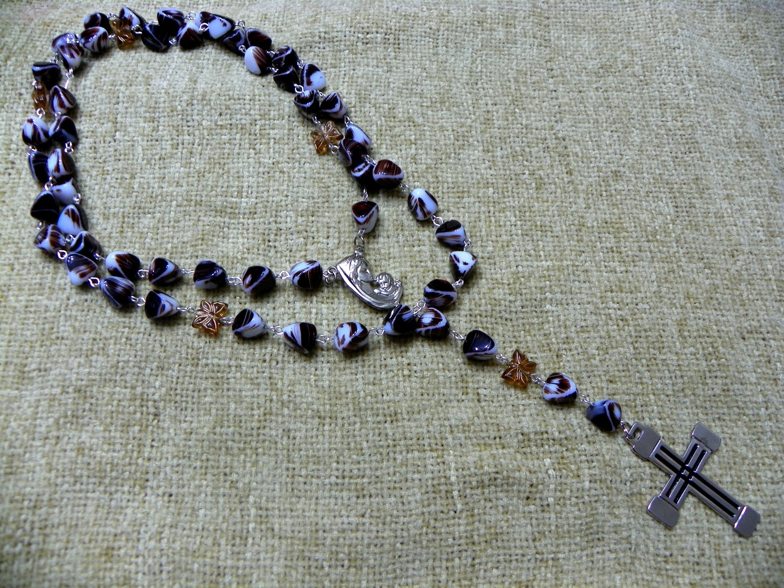 SECRETO DIVINO - ACCESORIOS "Define tu estilo": CAMANDULAS