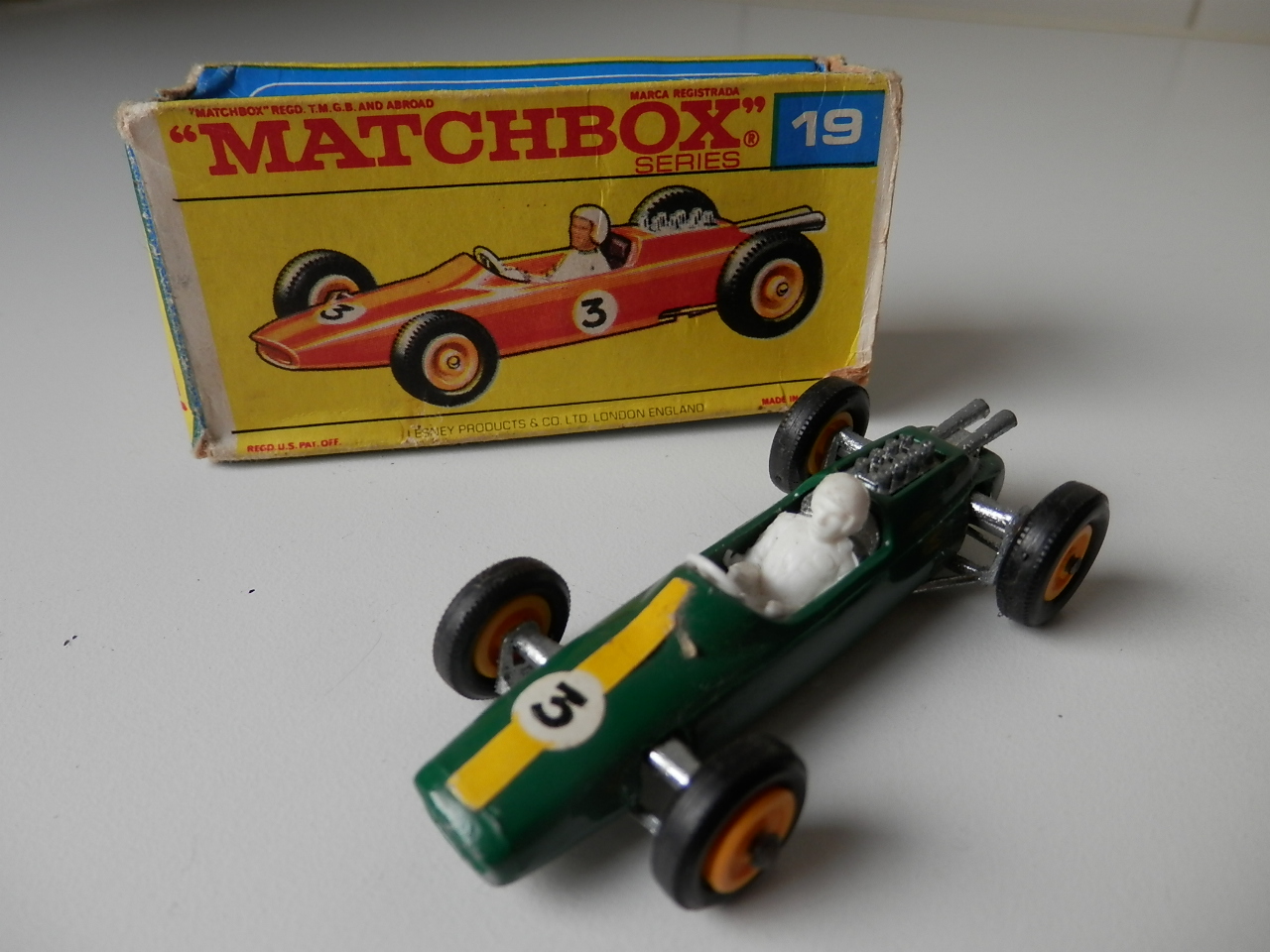 EDUARDO ASCANIO MIS MATCHBOX: Nº. 19 LOTUS RACING CAR