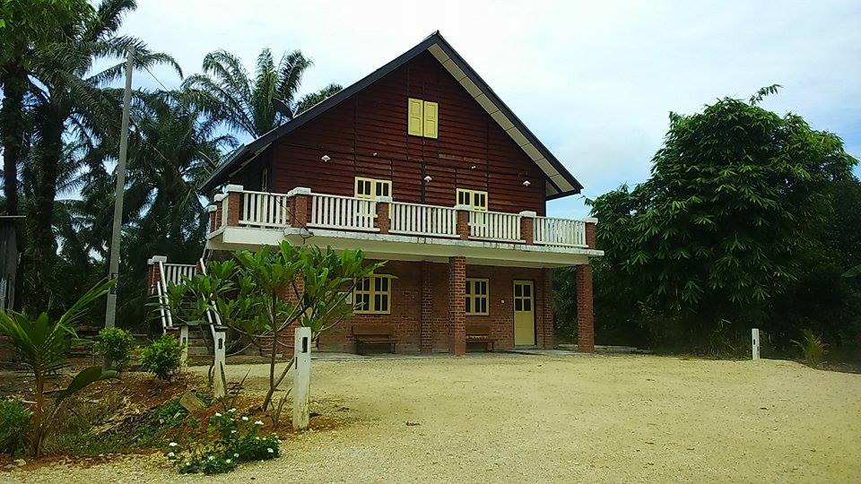 KAMPUNG SAWAH RING: Homestay