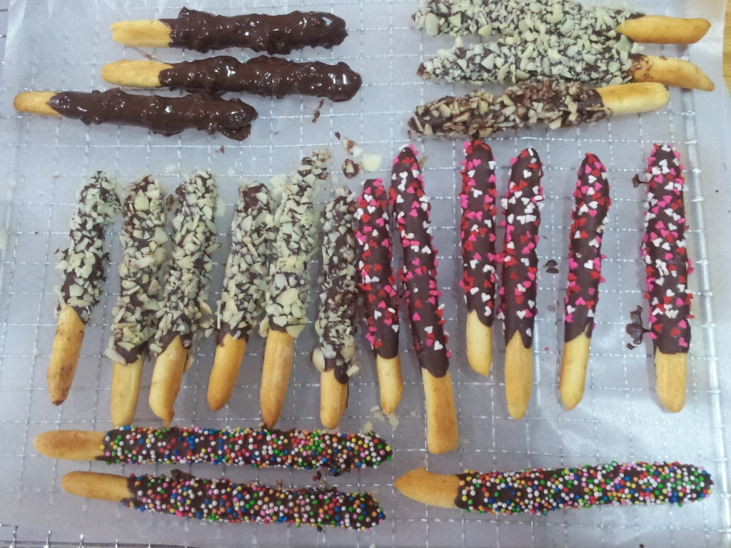 Dolliesweetbakes: Chocolate Covered Biscuit Sticks