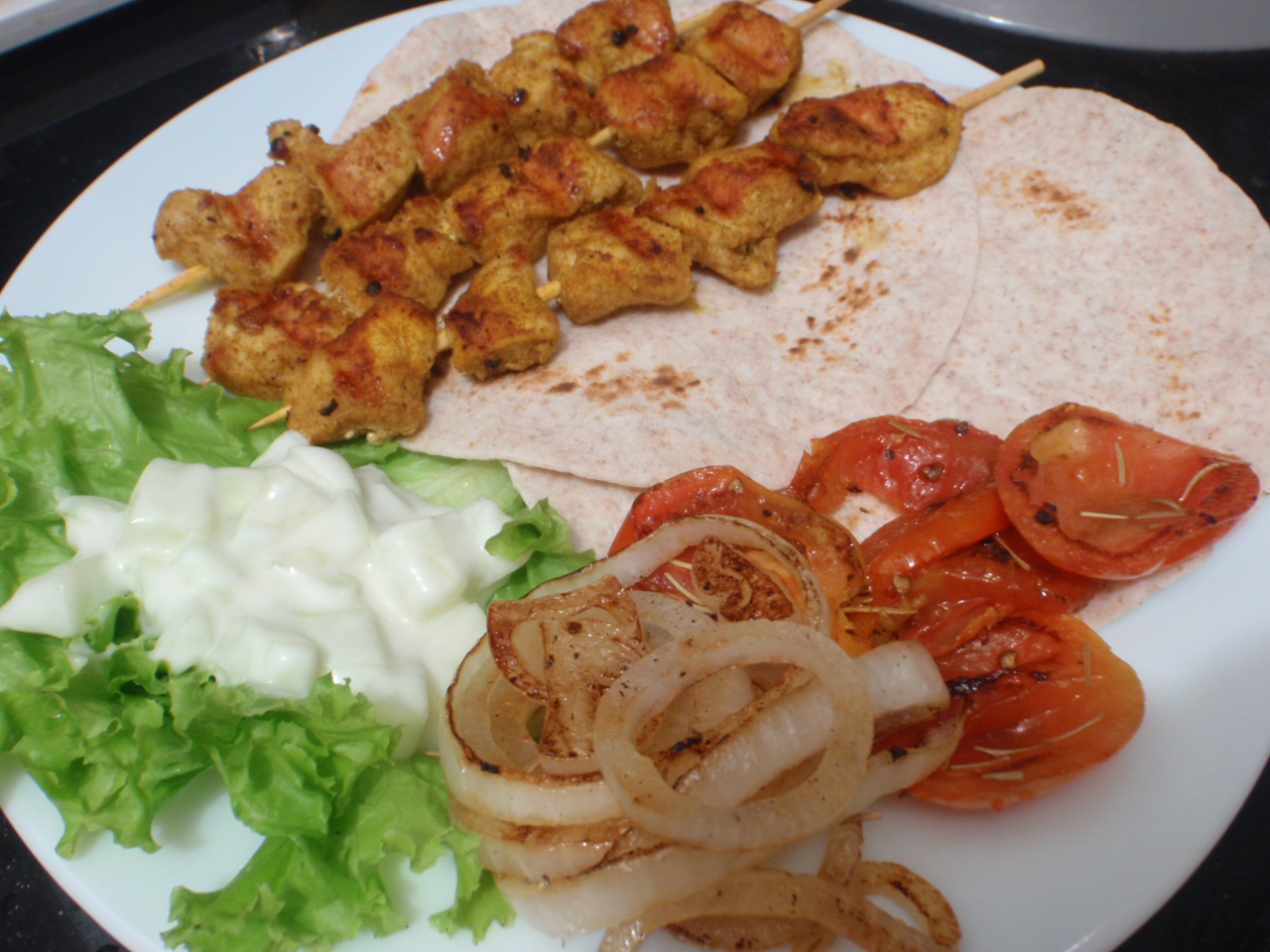 Apple Cheeks: Shish Taouk (Chicken Skewers)