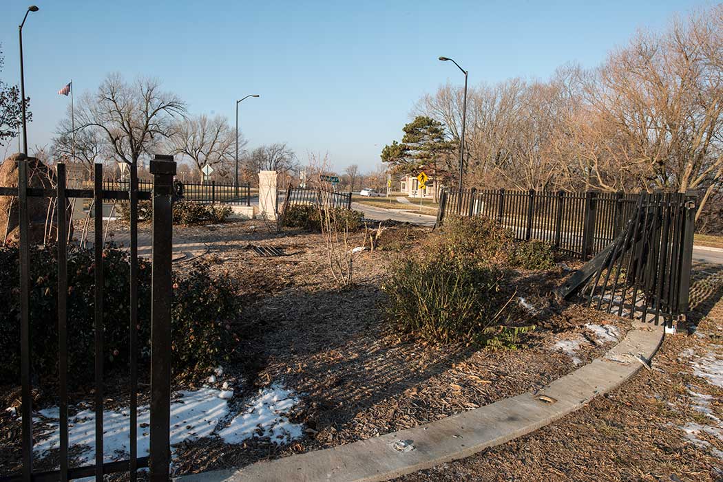 Hyperblogal: DUMB + Vehicle + DUMB + Speed = DUMB