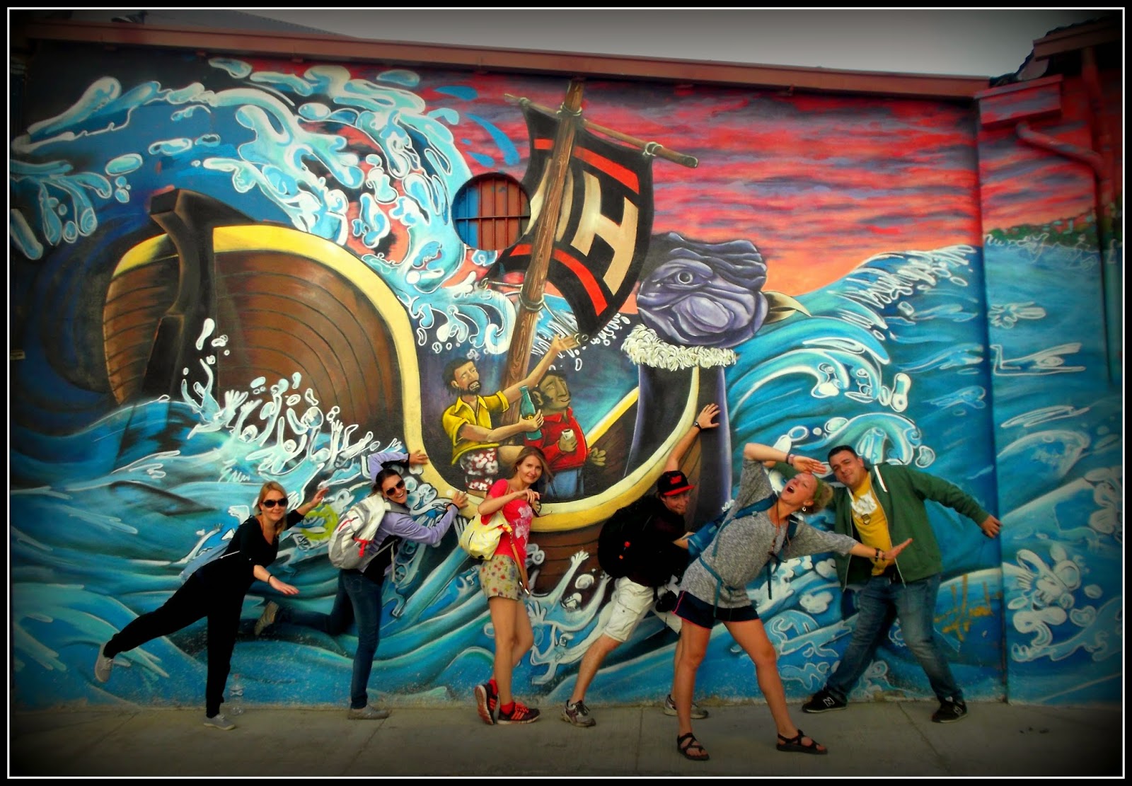 Natalislang's Virtual Tour and attractions in Valparaíso: GRAFFITIS ...