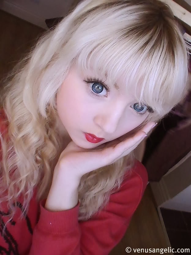 Indonesian Fangelics: Venus Angelic, Siapakah dia