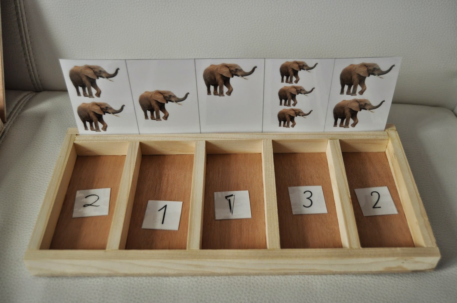 ma petite fabrique montessori: le coffret boîte à compter