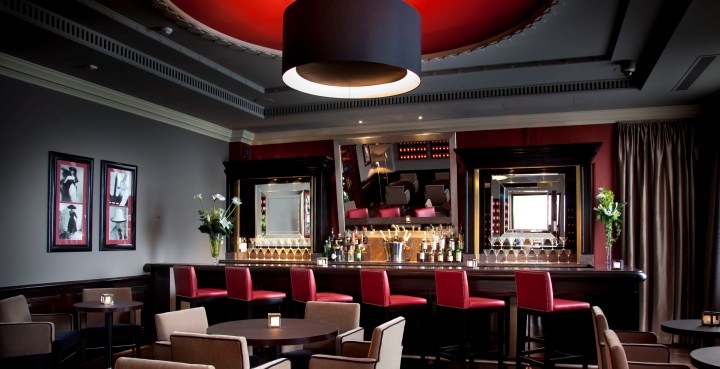 REVIEW: ELEANOR’S COCKTAIL BAR - London On The Inside