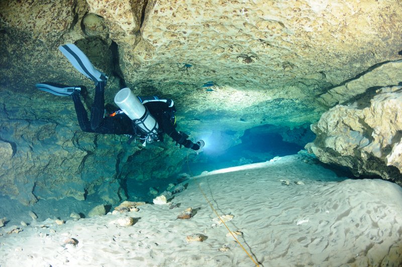 States of Immersion - A Florida Cave Diving Adventure: Madison Blue