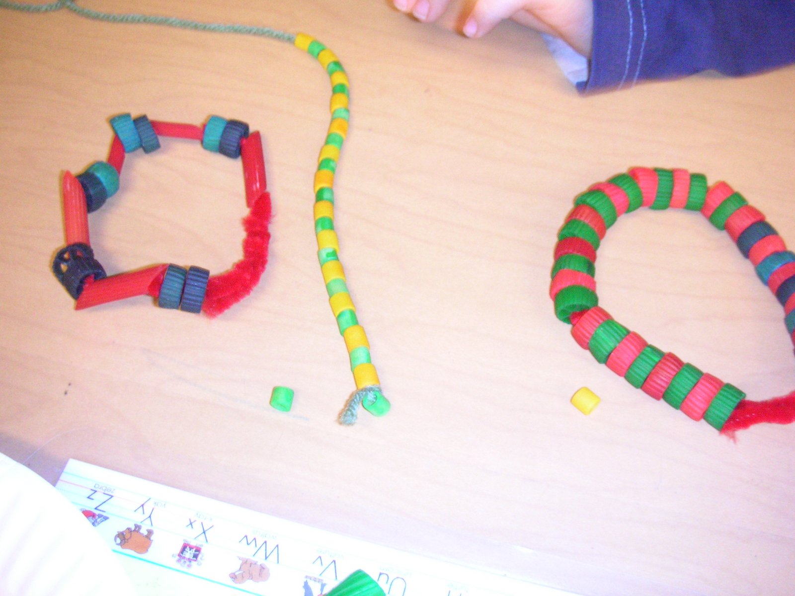 Kindergarten Kids: Noodle Pattern Necklaces