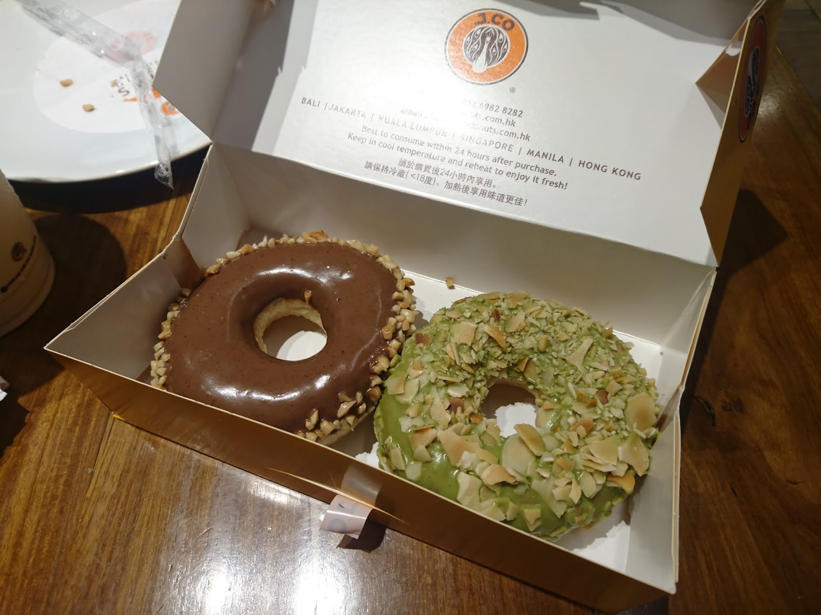 Charlis World: 一試難忘的Donut@J.CO Donuts & Coffee Hong Kong