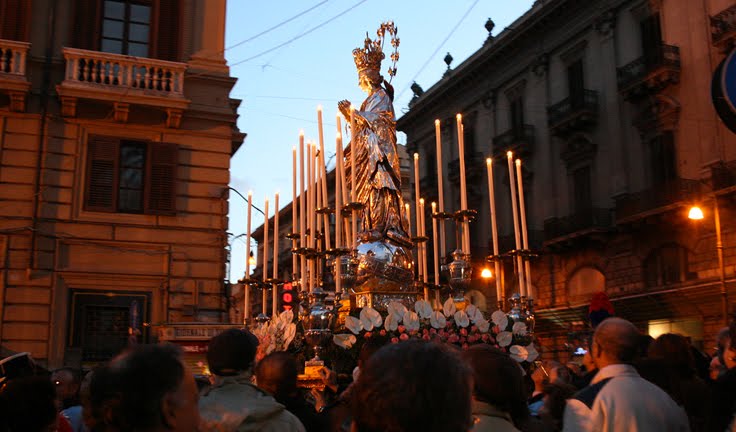 A Cappuccino Minute: Holiday Season in Italy: Feast of the Immaculate ...