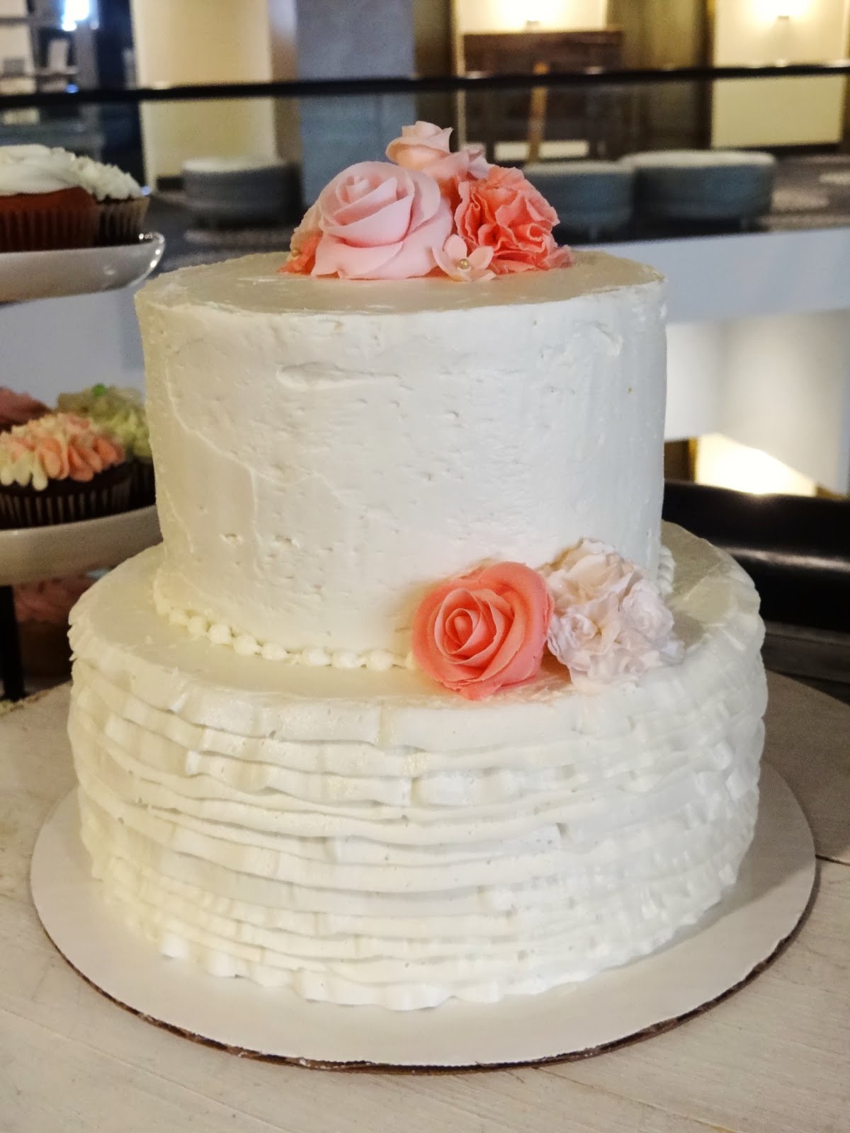 Libby's Cupcakes Etc: Rustic Pink Wedding