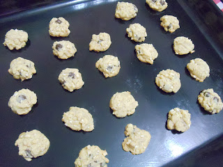 Life is colorful: Step by Step.. Coklat Chips Cookies