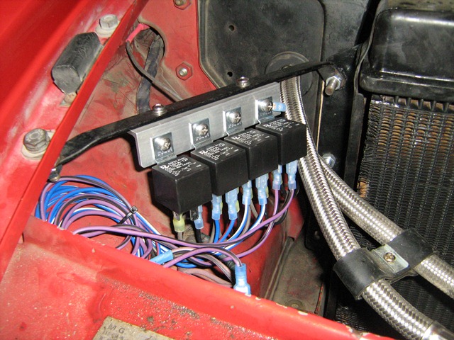 Diary of an MGB: Let there be light - Fuses and Relays
