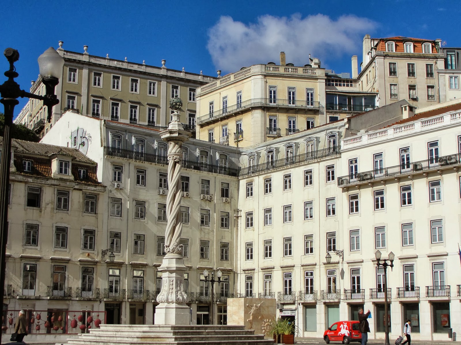 LISBOA, "CADA CANTO UM ENCANTO" | Uma Senhora Viagem