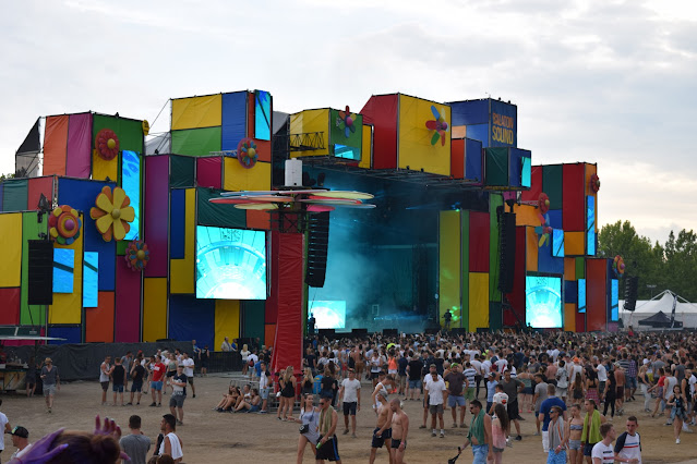 Balaton Sound Review: A European Electric Music Fesitval | Travelling ...
