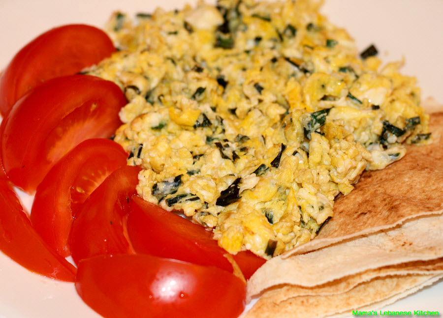 Scrambled Eggs With Green Garlic Leaves: Bayd ala Toum Recipe ...