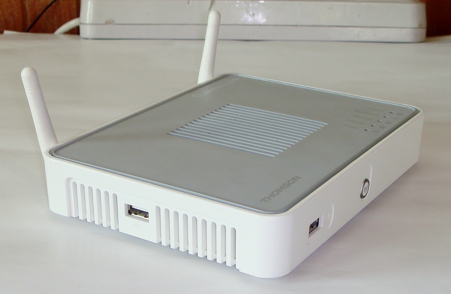 O2 Wireless Box III (TG585n) & IV (TG587nV2): Info and Usage Options