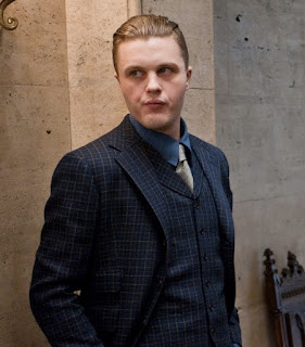 El éxtasis de Santa Lury: Una serie,una adicción...