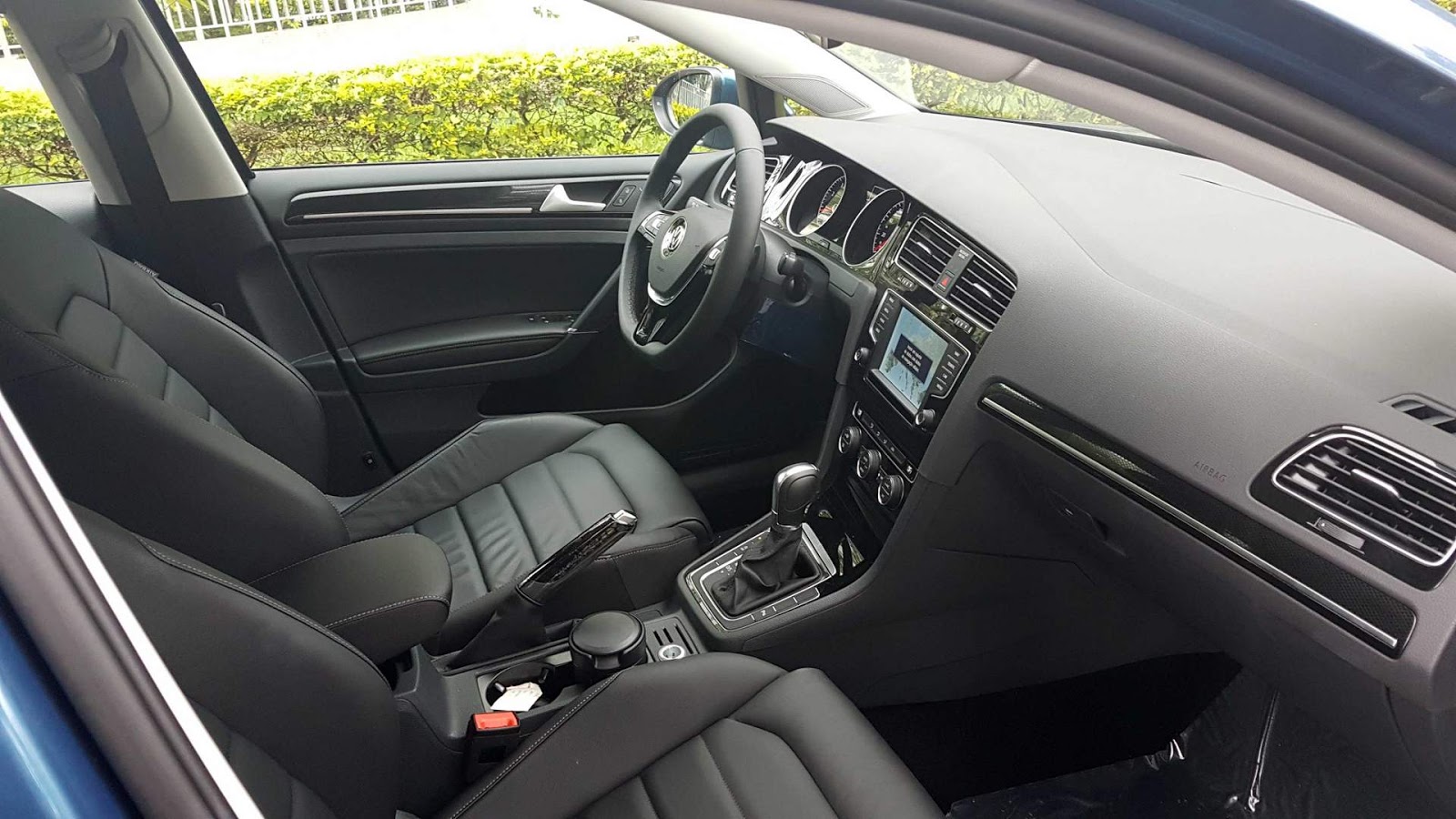 VW Golf Highline Automático Flex 2016: evolução da espécie - entenda ...