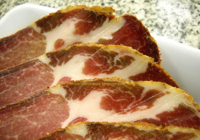 Del papel a la panza: Bondiola casera, fiambre