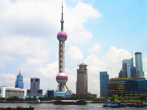 Daftar 11 Menara Tertinggi di Dunia Terbaru - Gratis Info News