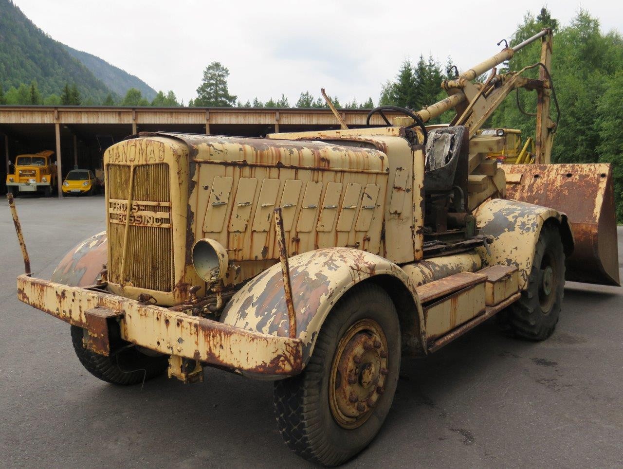 Panzerserra Bunker- Military Scale Models in 1/35 scale: Hanomag SS100 ...