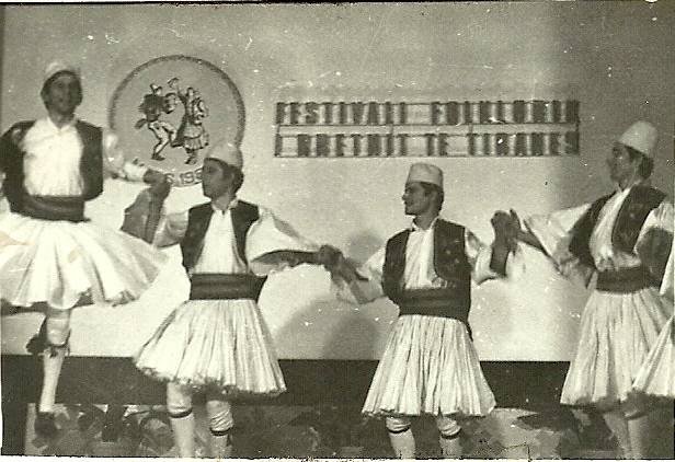 Zëri i Çamërisë - Voice of Chameria: Çelet “Java çame – Trëndafilat e ...