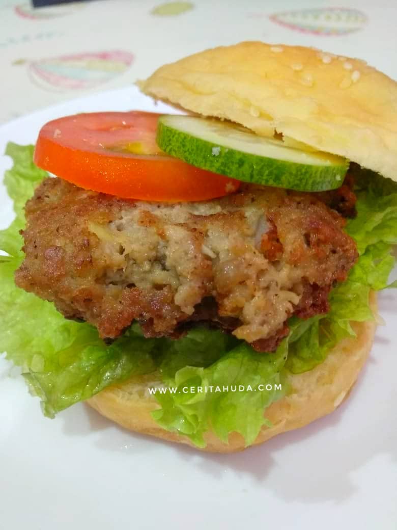 Resepi Homemade Burger Ayam - Crazy Madinsane