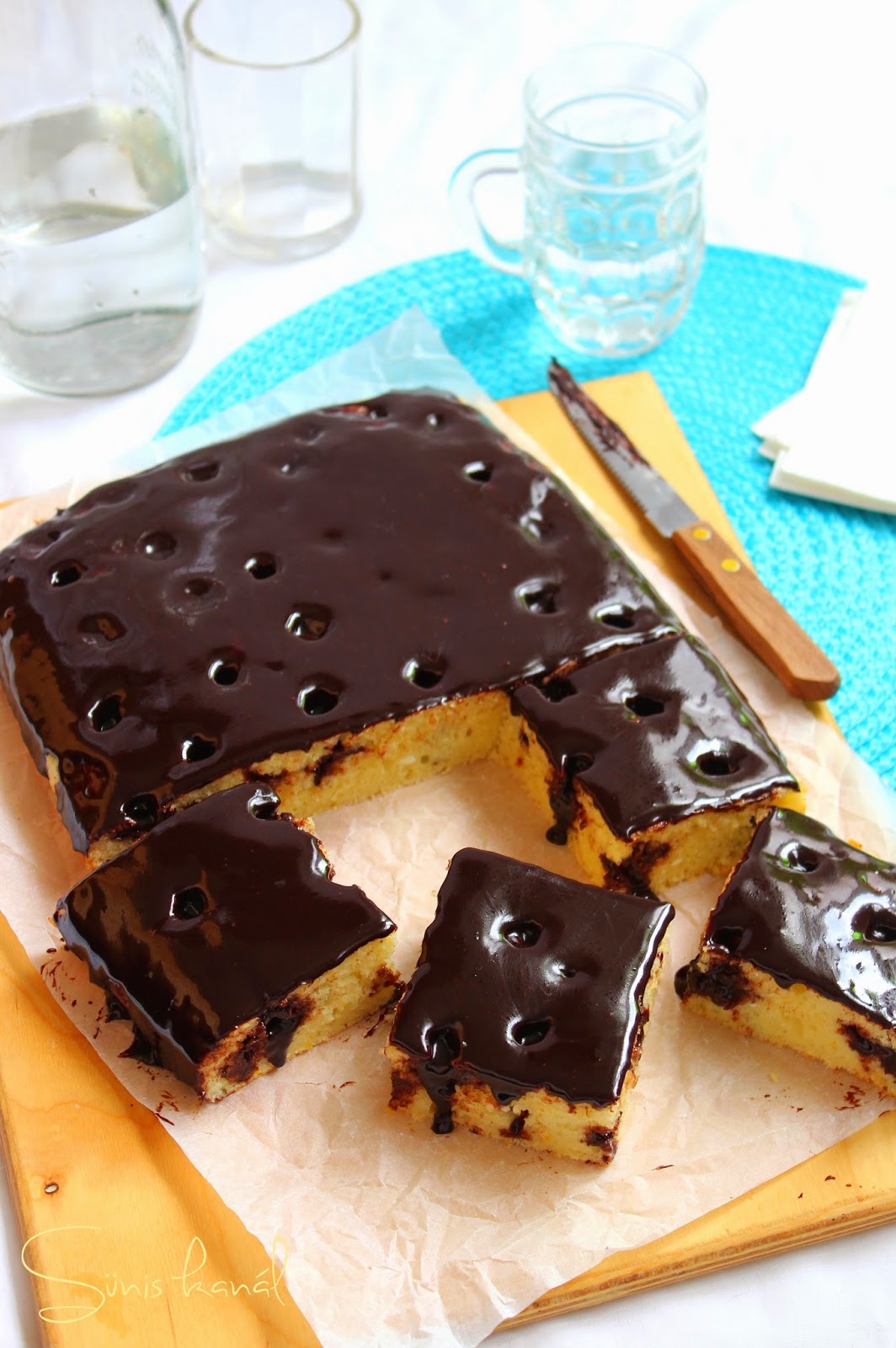 Sünis kanál: Lyukas süti