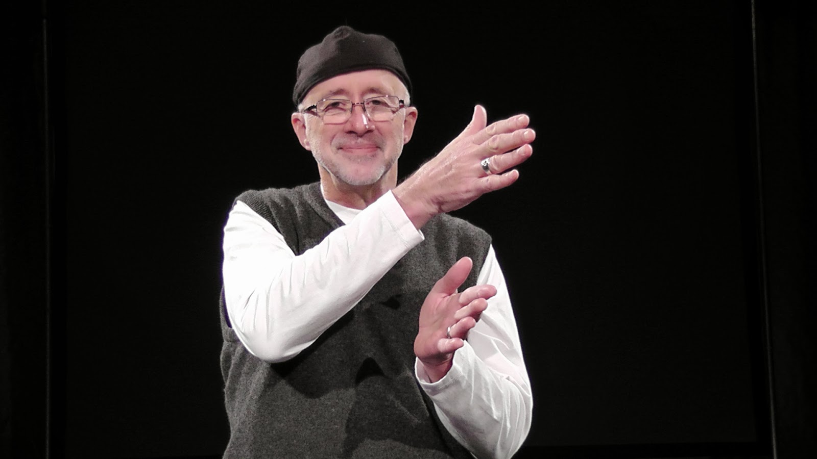 HICPR: Gestured pronunciation instruction: Better online?