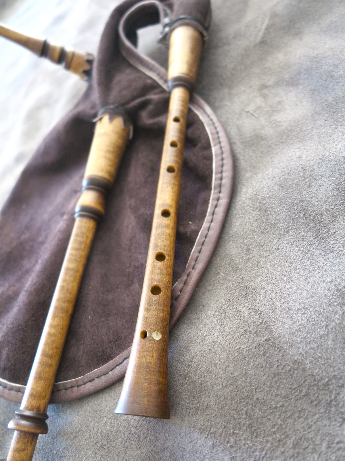 Lutherie Gabriel Desbiolles: Cornemuse médiévale