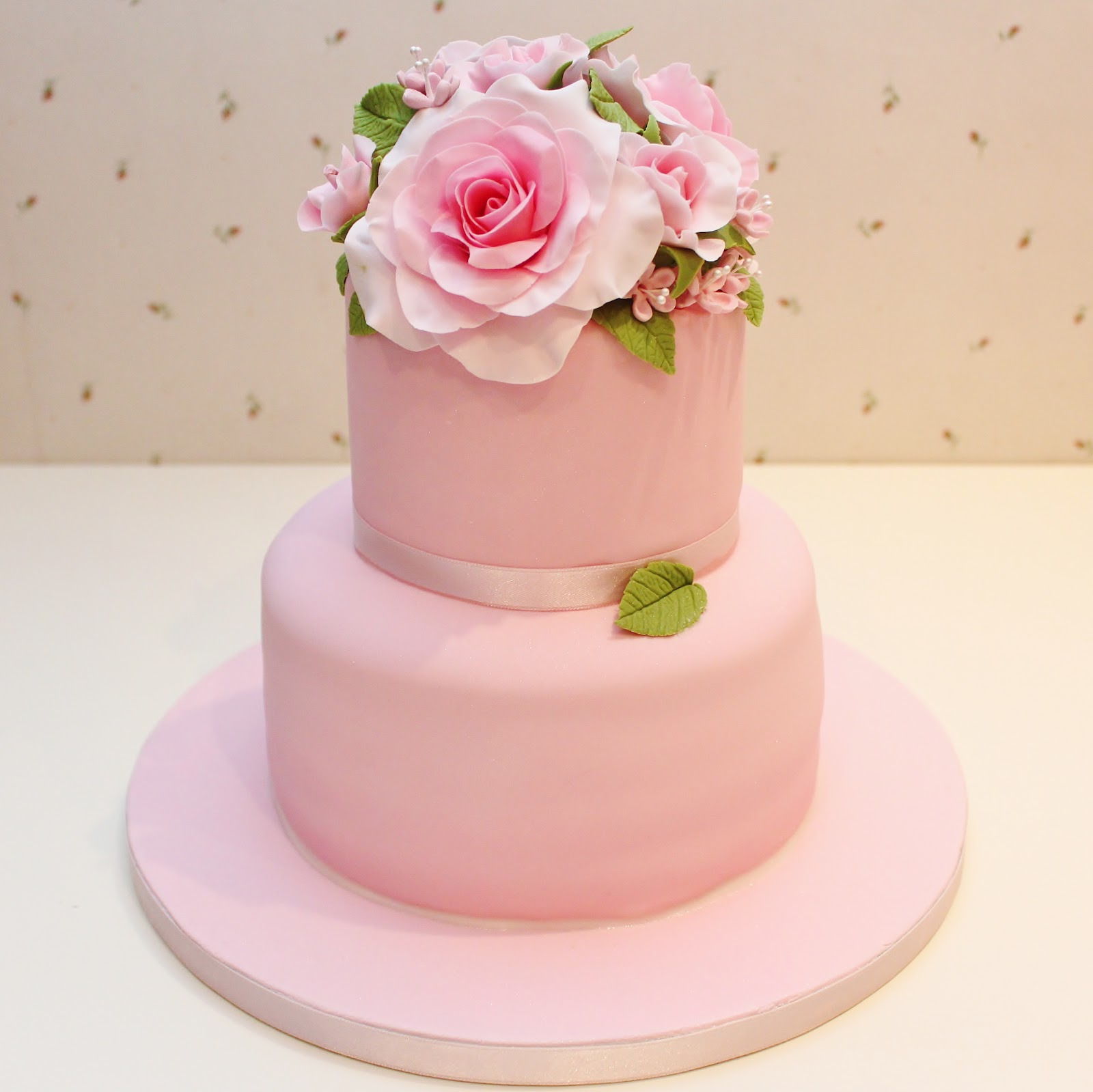 Atelier Sucrème: Pastel de rosas para el día de la madre