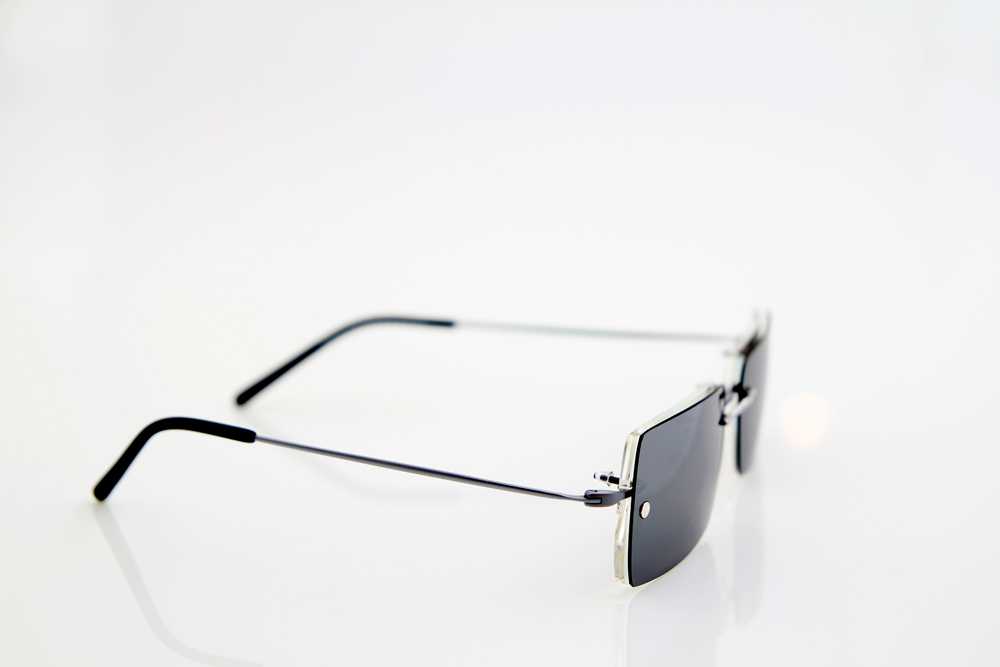 Luxury and Designer Eyewear: Custom Sun-clips