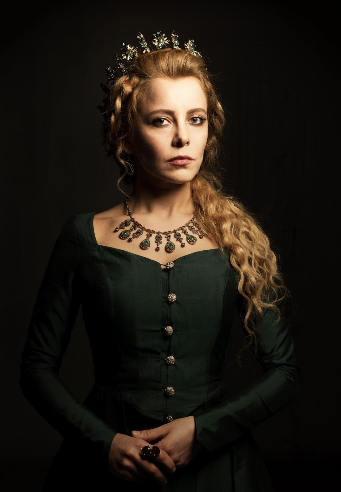 FILMY KOSTIUMOWE: Muhtesem Yüzyil: Kösem (TV Serial 2015– )