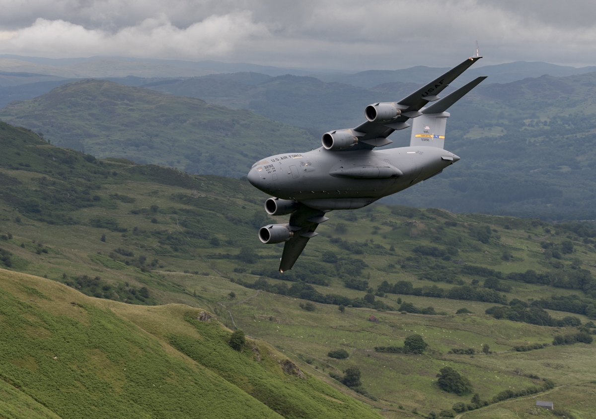Photography by Bob Sharples: USAF C-17 Globemaster Low Flying in Mach ...